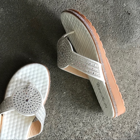 Verano Rio | Shoes | Verano Rio White Bling Thong Flatform Slide Sandal ...